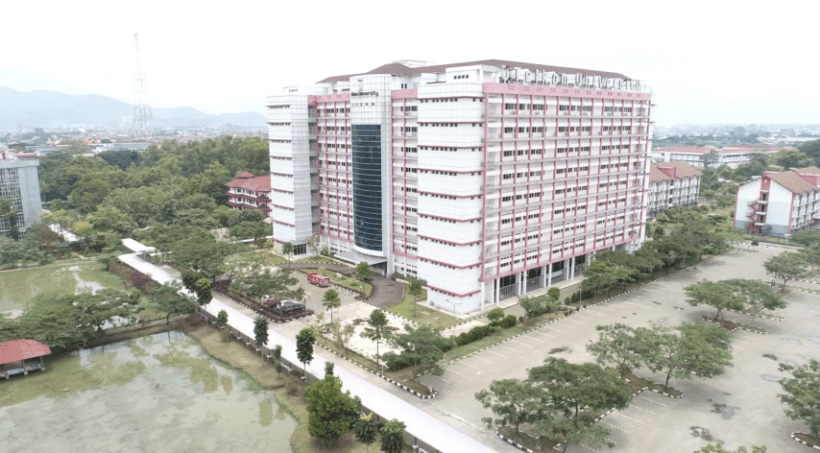 Green Campus Telkom University | pioneer of environmental preservation
