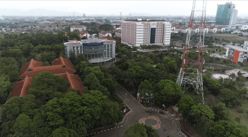 Green Campus Telkom University | pioneer of environmental preservation